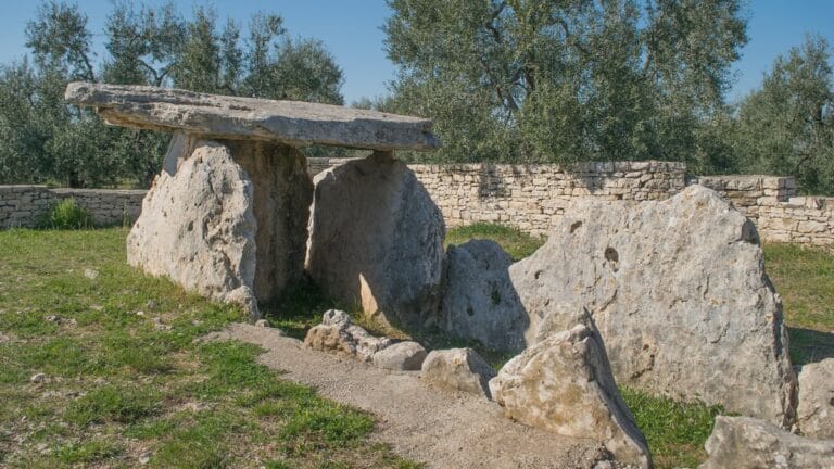 Guide to Megalithic Sites & Museums in Europe