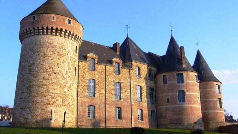 Medieval Walled Towns, Fortresses & Castles in Normandy