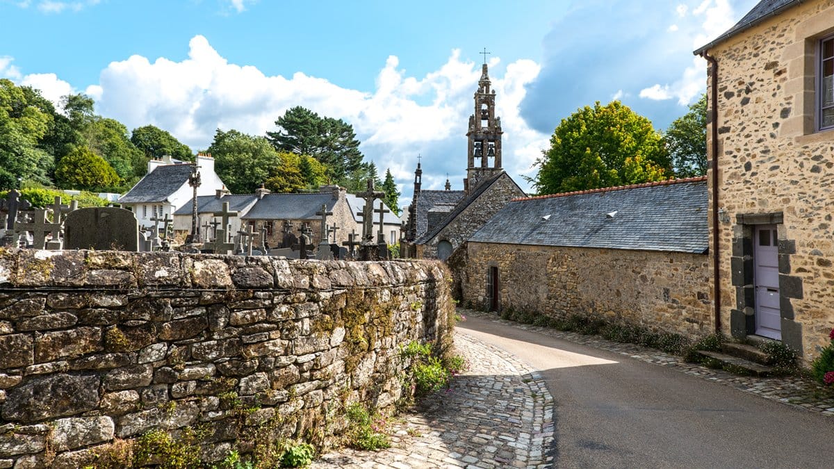 Monasteries & Abbeys in France - Archaeology Travel